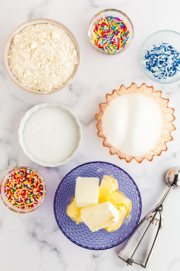 Sugar Cookies with Sprinkles - Tasty Homemade Recipes
