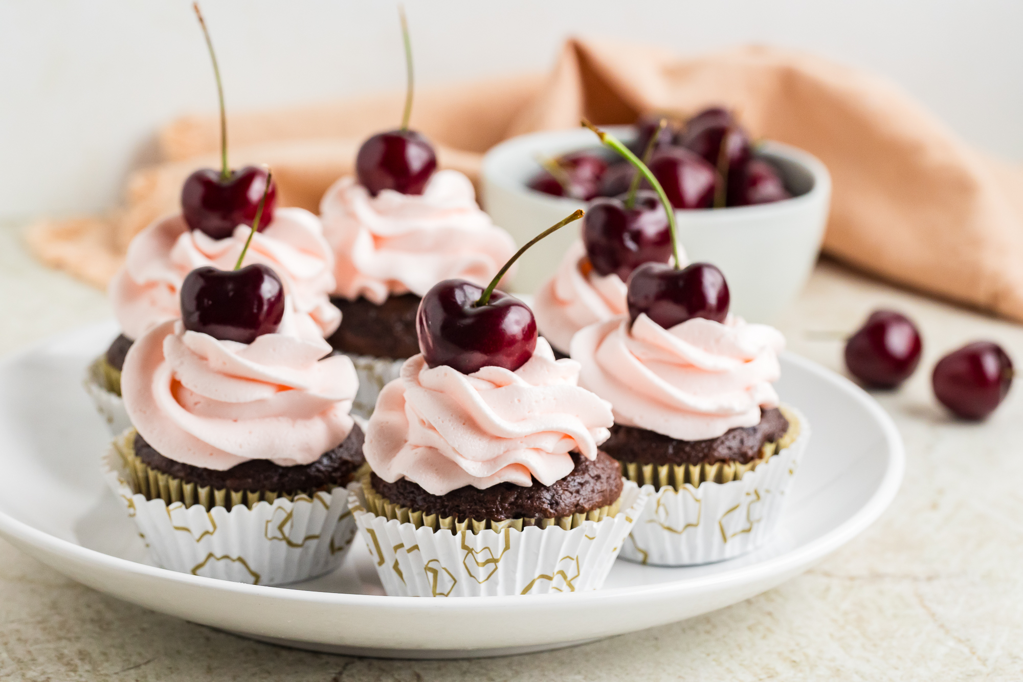 Cherry Frosting Recipe (VIDEO) 🍒 - Tasty Homemade Recipes